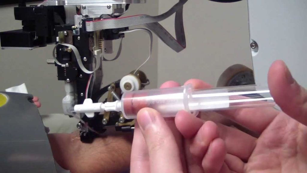 Veebot, the Robotic Phlebotomist That Makes Drawing Blood Faster (VIDEO ...